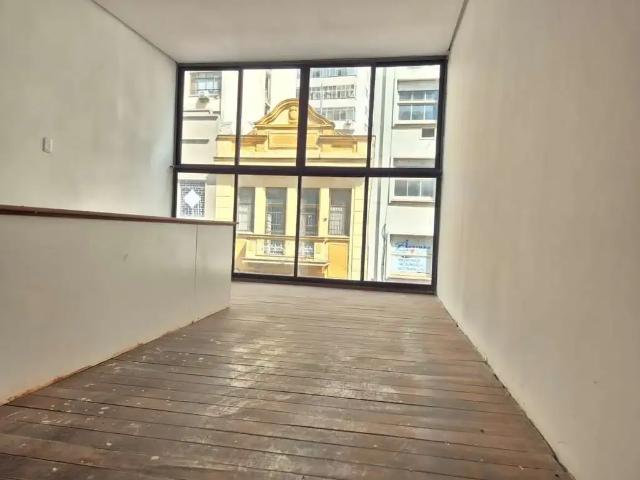 Prédio para Venda em Porto Alegre/RS Centro Histórico 3 Quartos