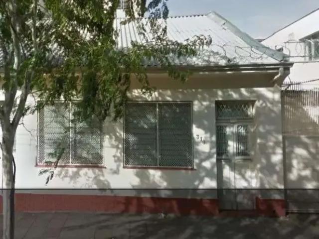 Prédio para Venda em Porto Alegre/RS Floresta
