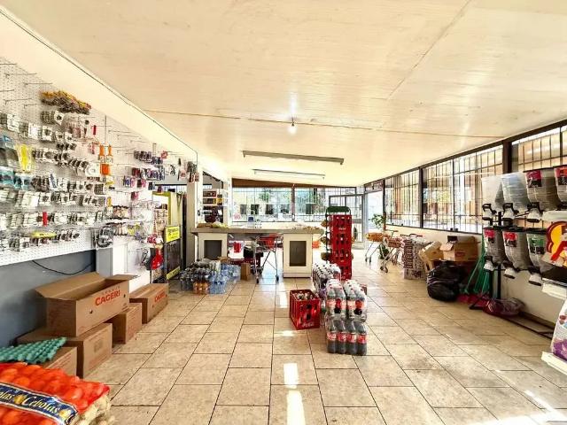 Prédio para Venda em Porto Alegre/RS Jardim Itu Sabará