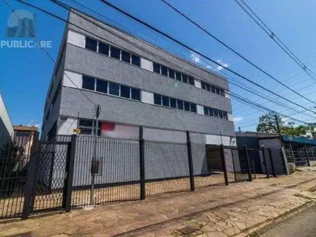 Prédio para Venda em Porto Alegre/RS Partenon 8 Quartos