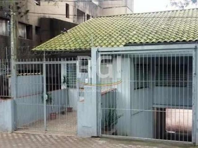 Prédio para Venda em Porto Alegre/RS Partenon 3 Quartos