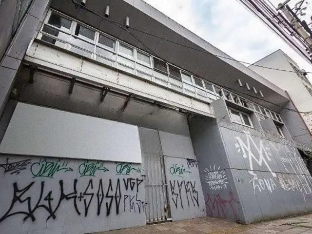 Prédio para Venda em Porto Alegre/RS Rio Branco 6 Quartos