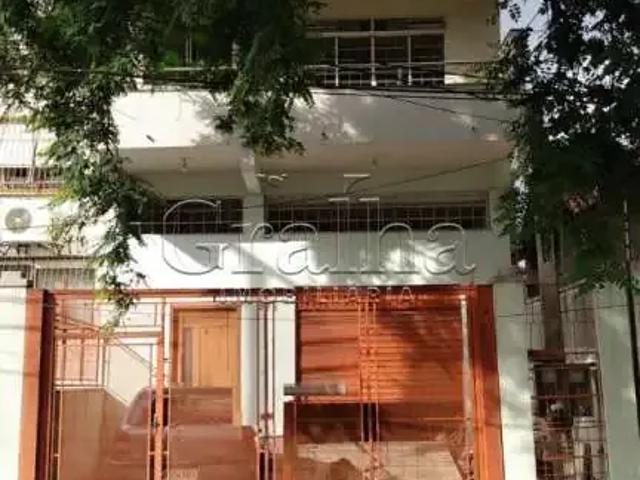 Prédio para Venda em Porto Alegre/RS Santana 3 Quartos