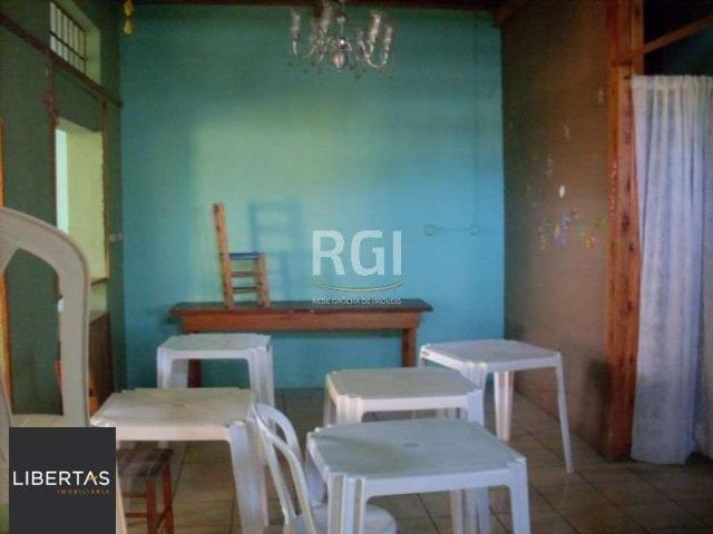 Prédio para Venda em Porto Alegre/RS Sarandi 6 Quartos