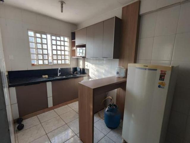 Prédio para Venda em RA XIII Santa Maria, Santa Maria, 2 dormitórios, 4 banheiros