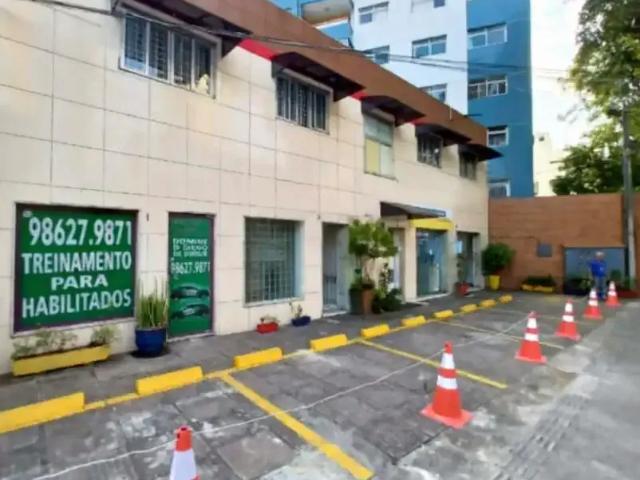 Prédio para Venda em Recife/PE Espinheiro