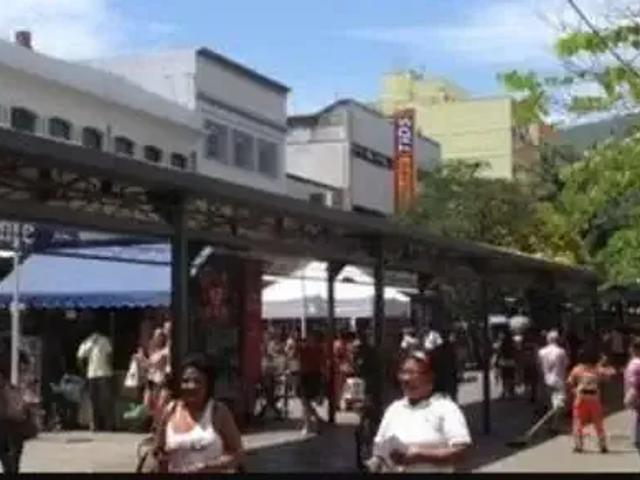 Prédio para Venda em Rio de Janeiro/RJ Bangu