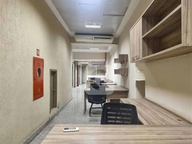 Prédio para Venda em Rio de Janeiro/RJ Centro 10 Quartos