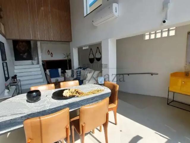 Prédio para Venda em São José dos Campos/SP Jardim Bela Vista 12 Quartos
