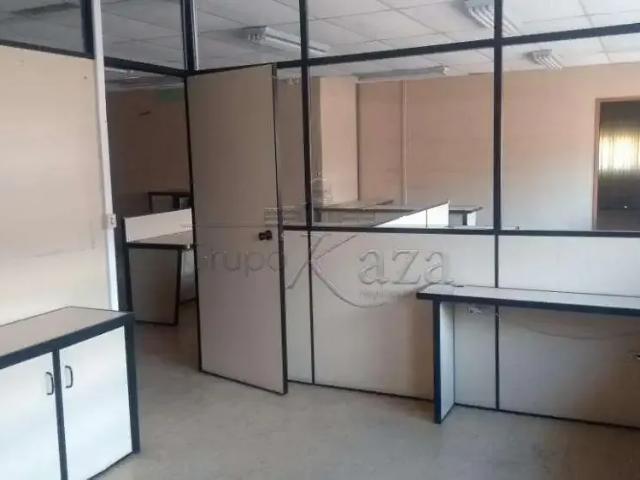 Prédio para Venda em São José dos Campos/SP Jardim Bela Vista