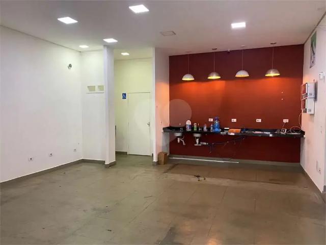 Prédio para Venda em São Paulo/SP Tremembé