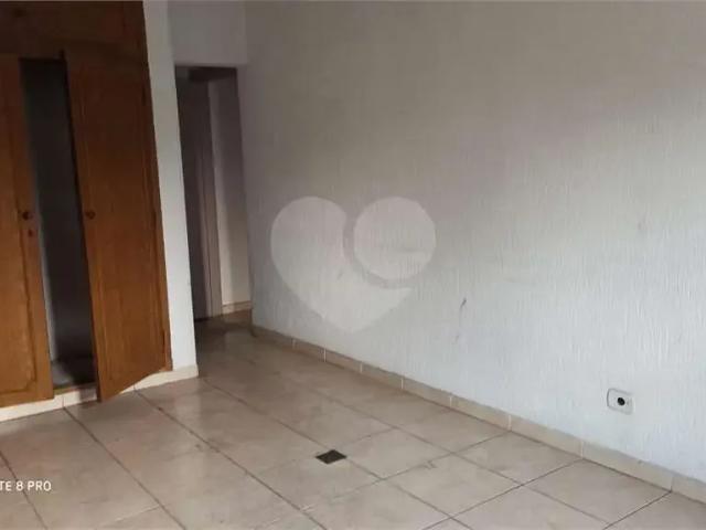 Prédio para Venda em São Paulo/SP Tremembé