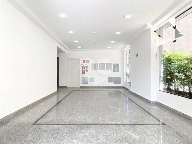 Prédio para Venda em São Paulo/SP Vila Mariana