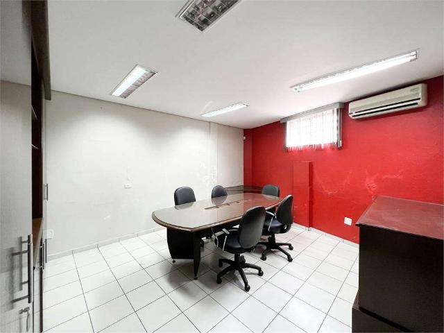 Prédio para Venda em São Paulo/SP Vila Mariana