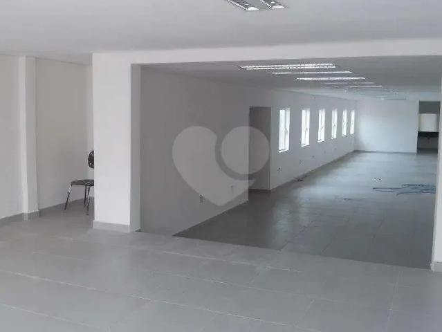 Prédio para Venda em São Paulo/SP Vila Mazzei