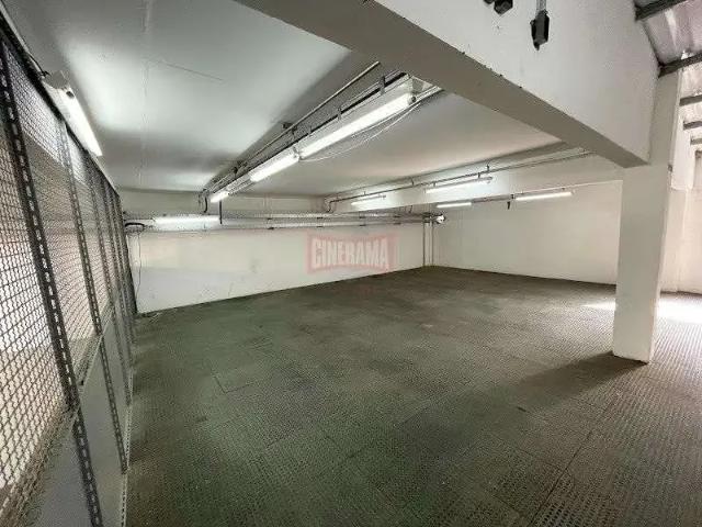 Prédio para Venda em São Paulo/SP Vila Dom Pedro I
