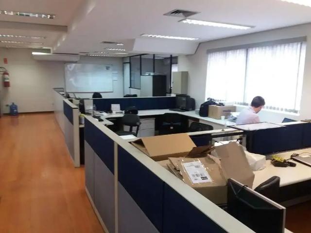 Prédio para Venda em São Paulo/SP Vila Firmiano Pinto 18 Quartos