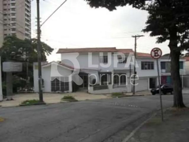 Prédio para Venda em São Paulo/SP Água Fria