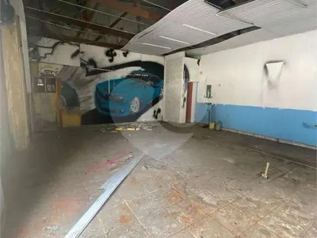 Prédio para Venda em São Paulo/SP Barra Funda