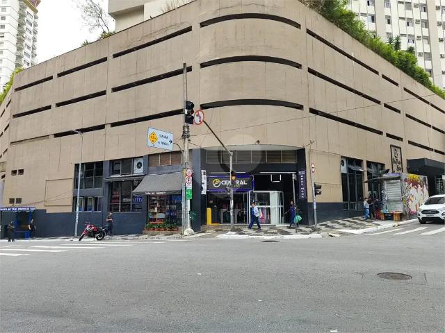Prédio para Venda em São Paulo/SP Bela Vista