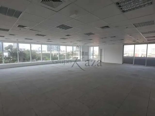 Prédio para Venda em São Paulo/SP Brooklin 1 Quartos