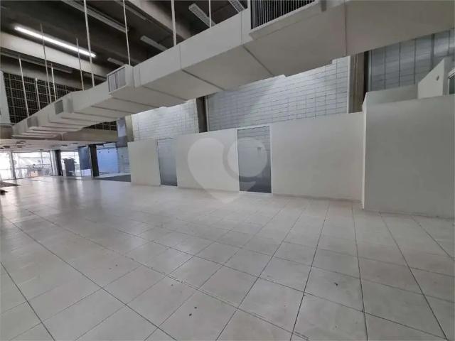 Prédio para Venda em São Paulo/SP Barra Funda