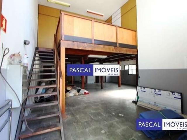 Prédio para Venda em São Paulo/SP Chácara Santo Antônio