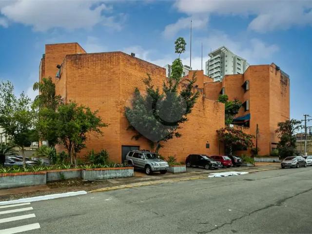 Prédio para Venda em São Paulo/SP Chácara Santo Antônio