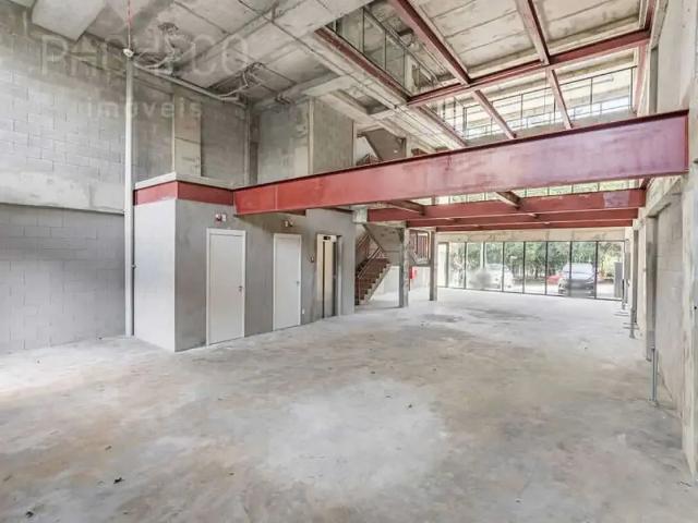 Prédio para Venda em São Paulo/SP Pinheiros