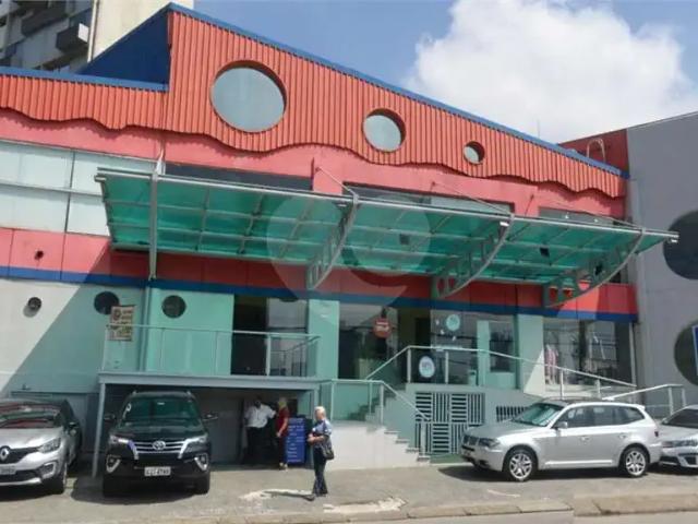 Prédio para Venda em São Paulo/SP Real Parque