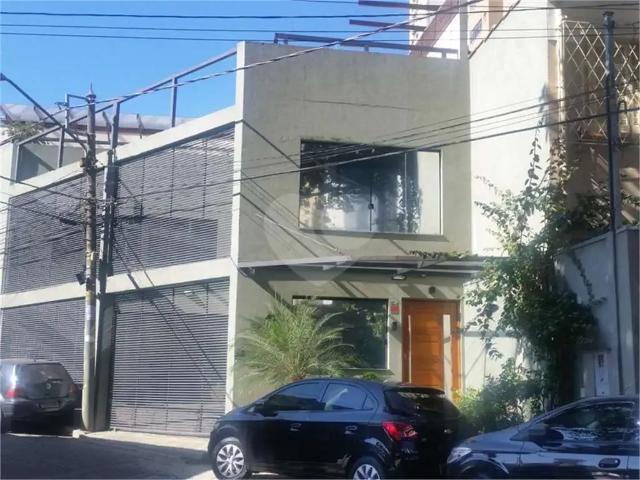 Prédio para Venda em São Paulo/SP Santana