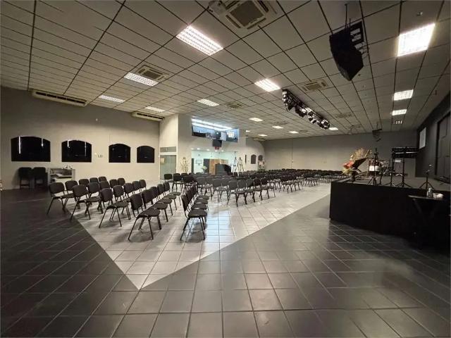 Prédio para Venda em São Paulo/SP Sítio do Mandaqui