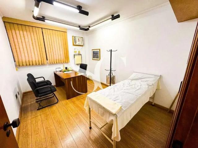 Prédio para Venda em Santos/SP Vila Mathias