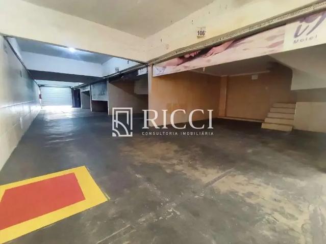 Prédio para Venda em Santos/SP Vila Nova 33 Quartos