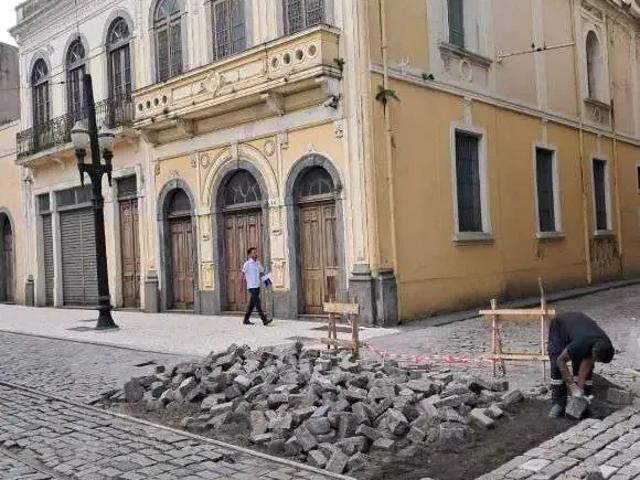 Prédio para Venda em Santos/SP Centro