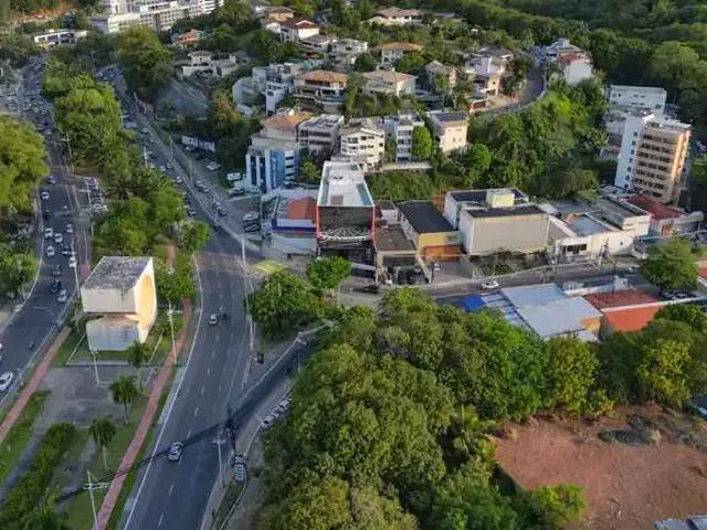 Prédio para Venda em Salvador/BA Ondina