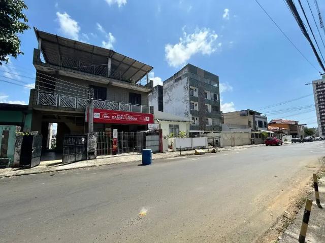 Prédio para Venda em Salvador/BA Daniel Lisboa