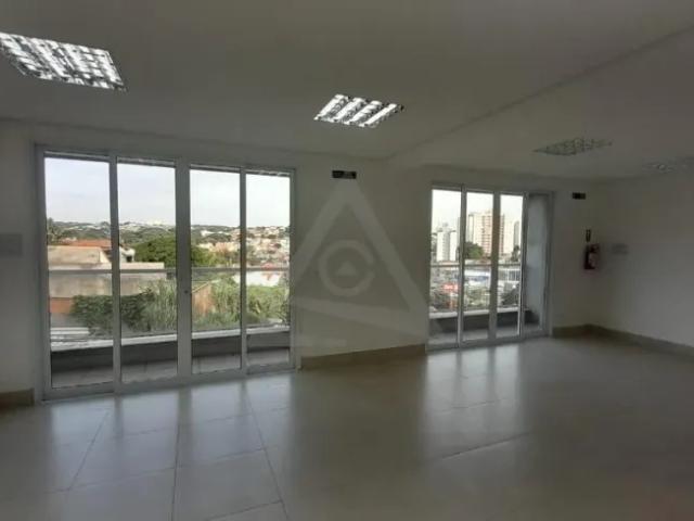 Prédio para alugar em Campinas, Vila Marieta, com 40 m²