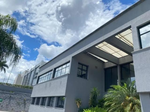 Prédio para alugar em Barueri, Alphaville, com 3000 m²