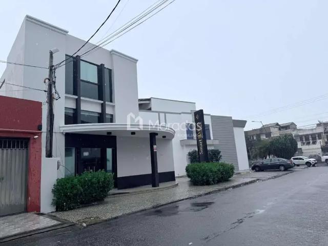 Prédio para Locação em Campos dos Goytacazes/RJ Centro