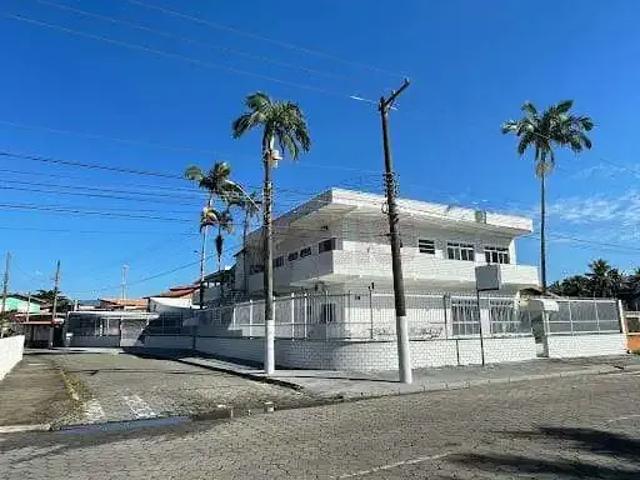 Prédio para Locação em Caraguatatuba/SP Praia das Palmeiras