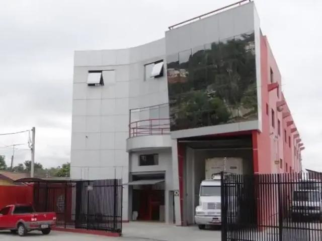 Prédio para Locação em Curitiba/PR Uberaba