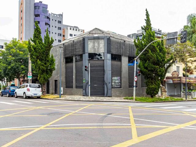 Prédio para Locação em Curitiba/PR Batel