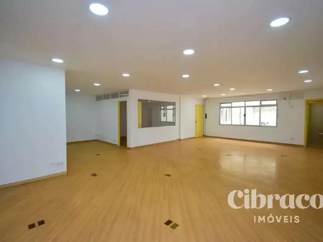 Prédio para Locação em Curitiba/PR Centro