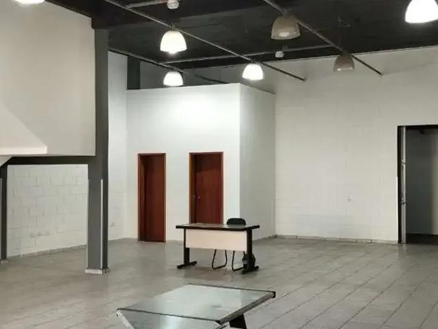 Prédio para Locação em Guarulhos/SP Vila Barros