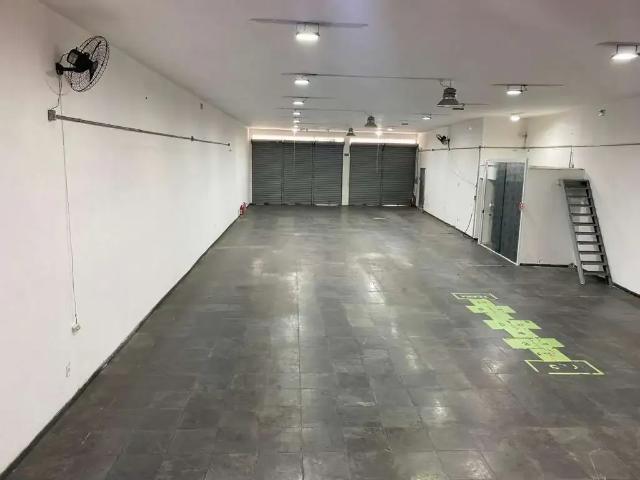 Prédio para Locação em Ferraz de Vasconcelos/SP Vila Central