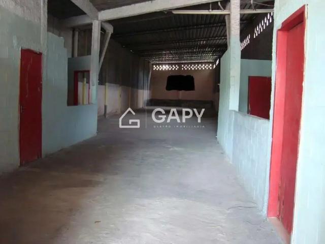 Prédio para Locação em São Gonçalo/RJ Barro Vermelho 3 Quartos