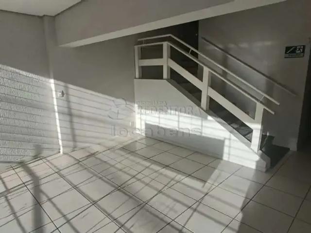 Prédio para Locação em São José do Rio Preto/SP Centro 10 Quartos
