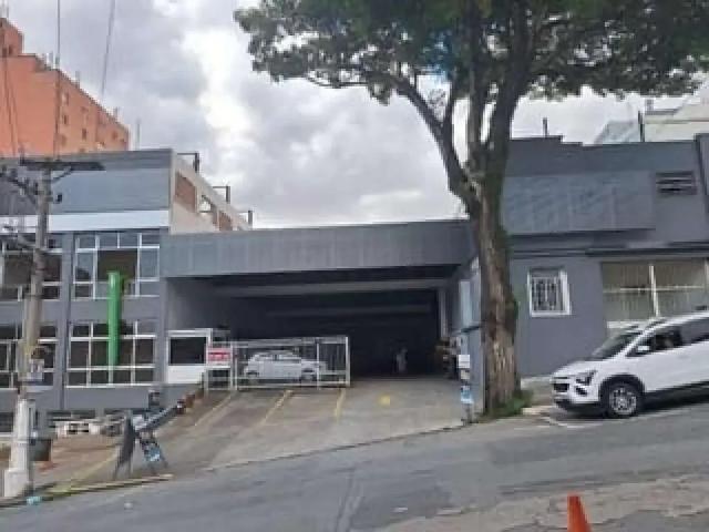 Prédio para Locação em São Paulo/SP Cambuci
