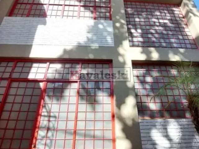 Prédio para Locação em São Paulo/SP Cambuci